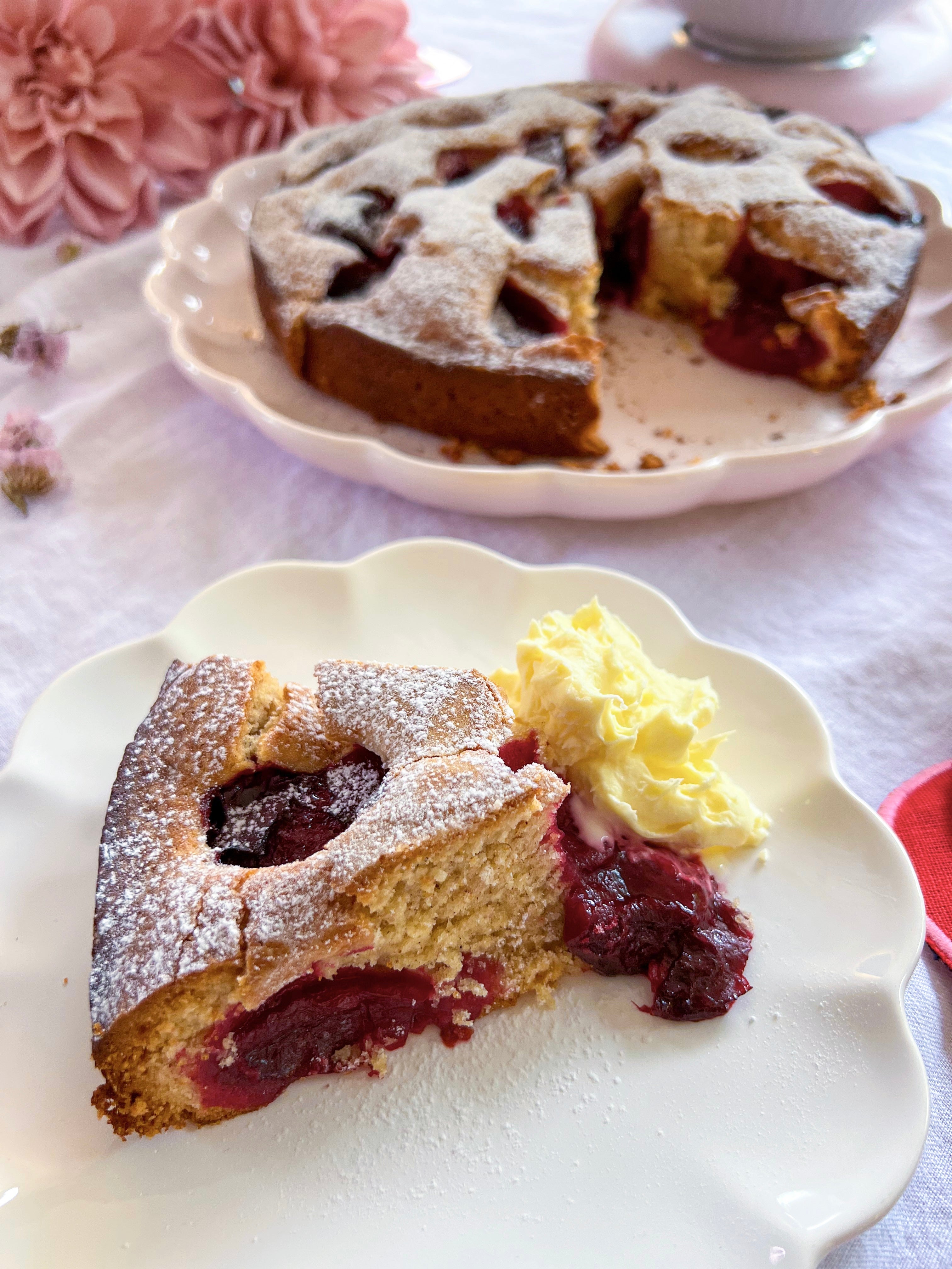Plum and cinnamon cake – Miss Polly's Kitchen