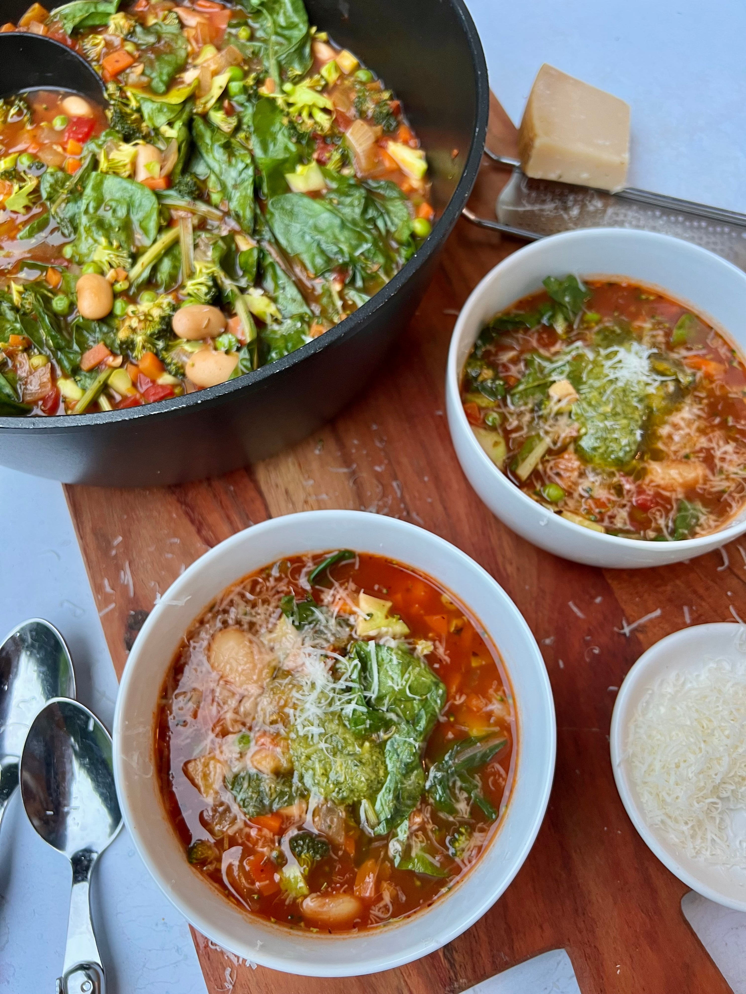 The most comforting hearty veggie soup – Miss Polly's Kitchen